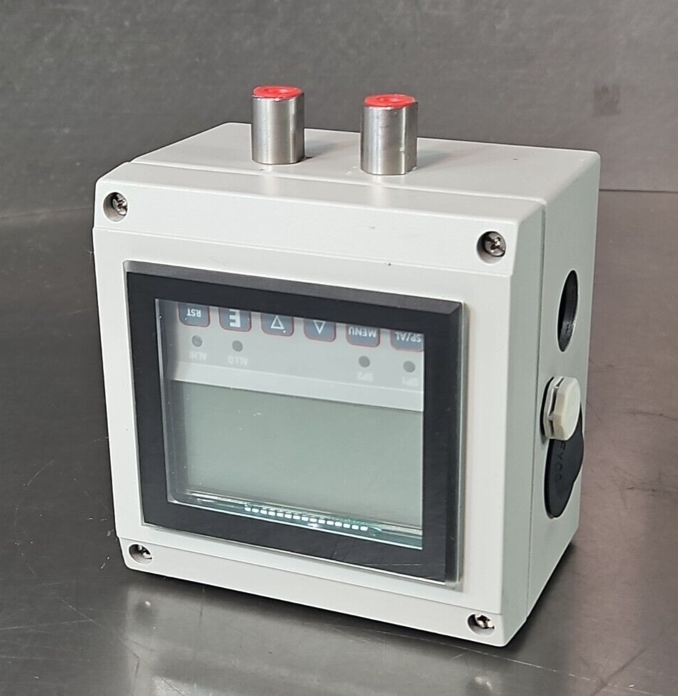 Dwyer Instrument DHI I-007 Digihelic Differential Pressure Controller – Palmetto Automation Inc.