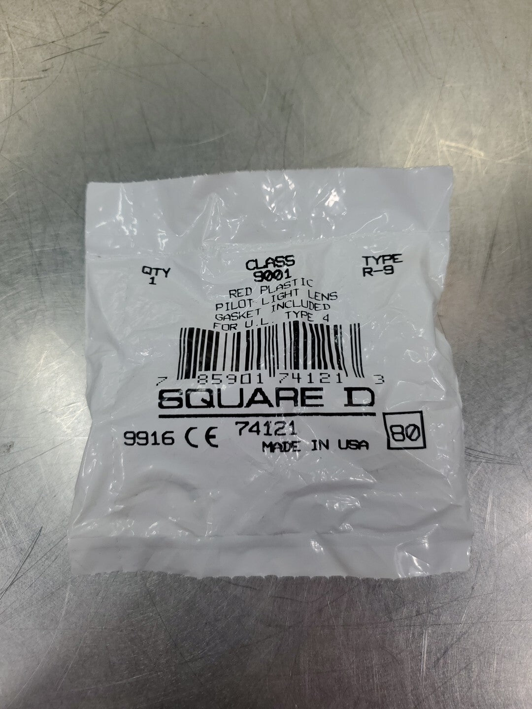 SQUARE D CLASS 9001 TYPE R-9 SERIES H RED PLASTIC PILOT LIGHT LENS. 4B ...