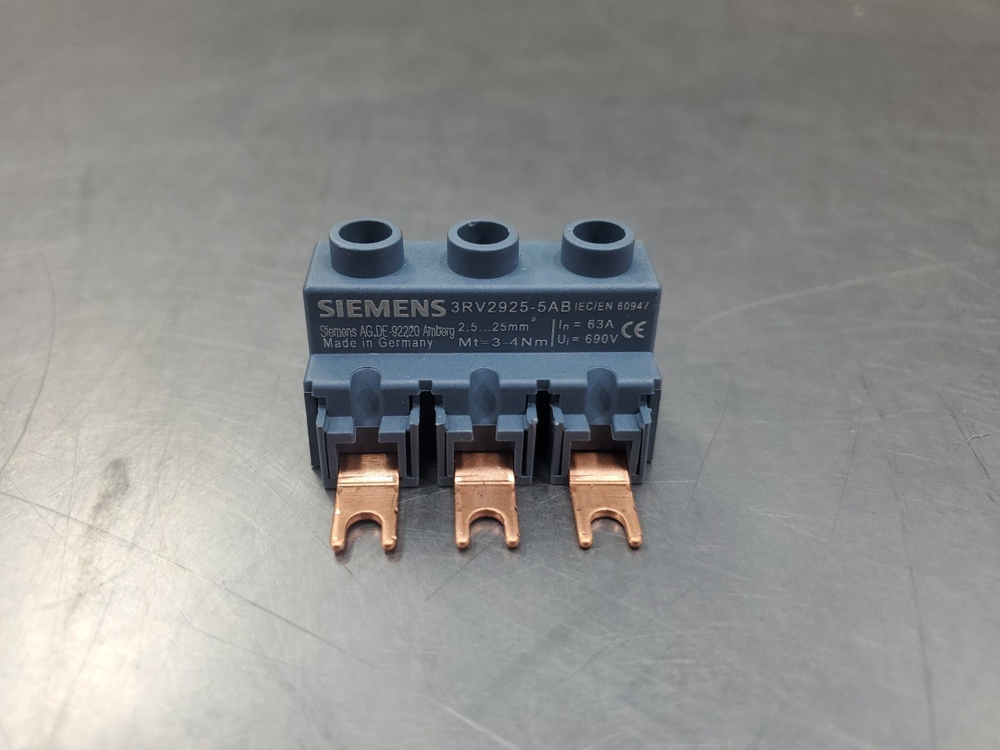 SIEMENS 3RV2925-5AB 3-Phase Feed-In Terminal. 4E-41 – Palmetto ...