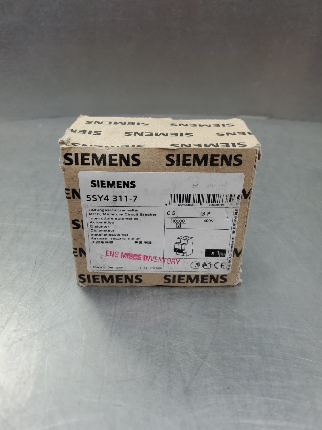 Siemens 5SY4 311-7 C5 3P Circuit Breaker, 3 Pole, 400V. 4C-46 ...