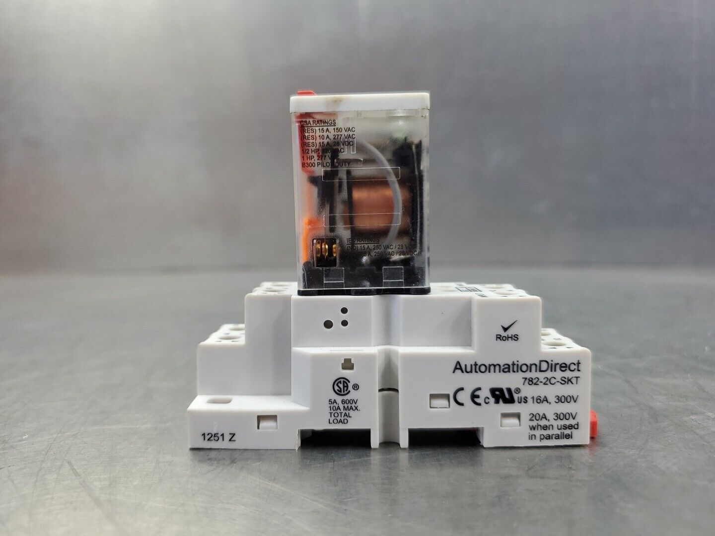 Automation Direct 782-2C-120A Relay w/782-2C-SKT Base, *Missing Tab ...