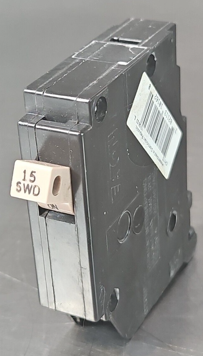 Eaton Circuit Breaker E11713 Type CH Class CTL SWD 15 A loc4A11 ...