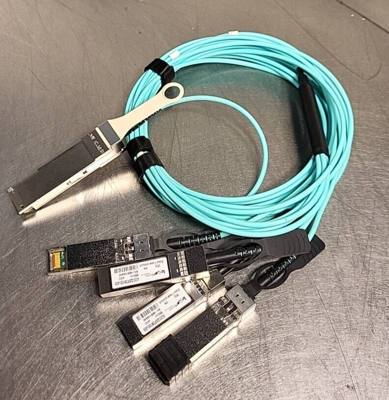 Active Optical Cable QSFP+ 40Gbps, 30 meters, MSA Compat. AOCQP40-030 ...