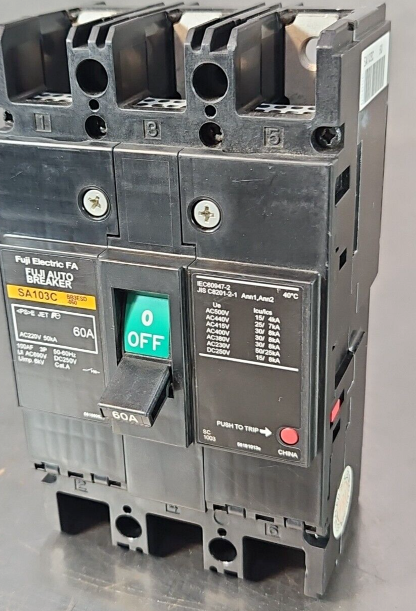 FUJI SA103C BB3ESD-060 60 Amp Auto Breakere 220VAC 50kA loc4C13 ...
