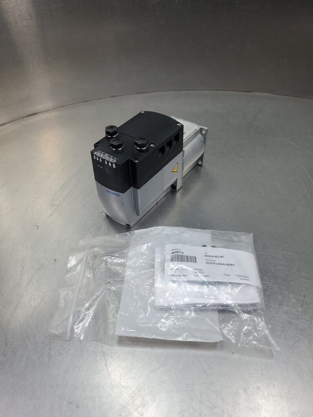 FESTO EMCA-EC-67-M-1TMB-EP-SI 24VDC Controller Motor, (1509036) 6D-19 ...