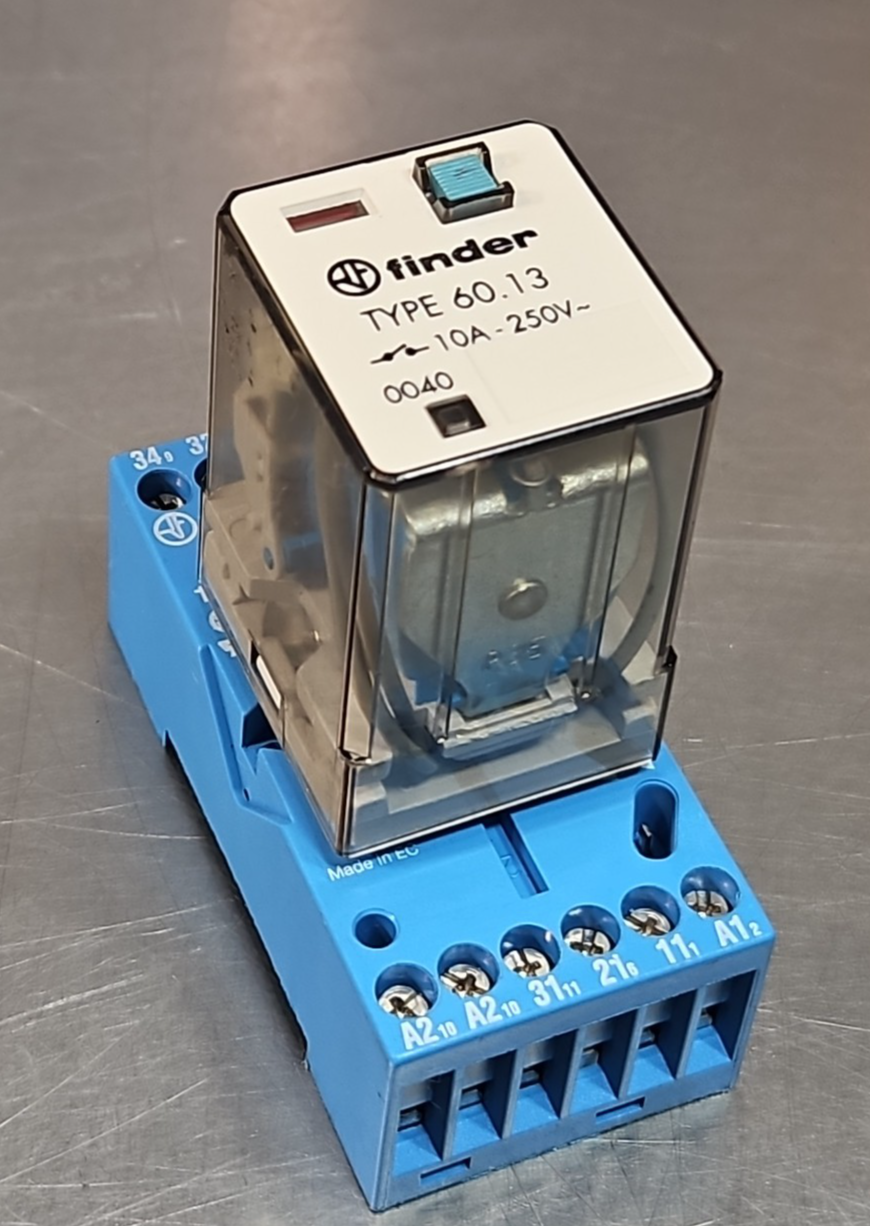 Finder 60.13 10A 250V 24VDC Relay W/90.73 Base Rail Mount Loc4B47 ...