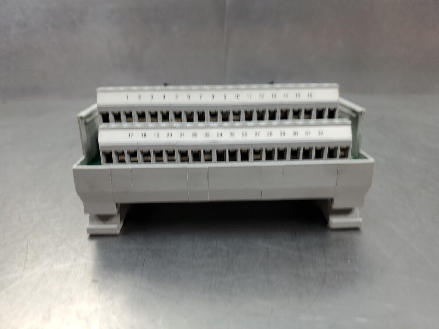 Allen Bradley 1492-IFM40F-FS120-2 Ser.A Interface Module Fusible Modul ...