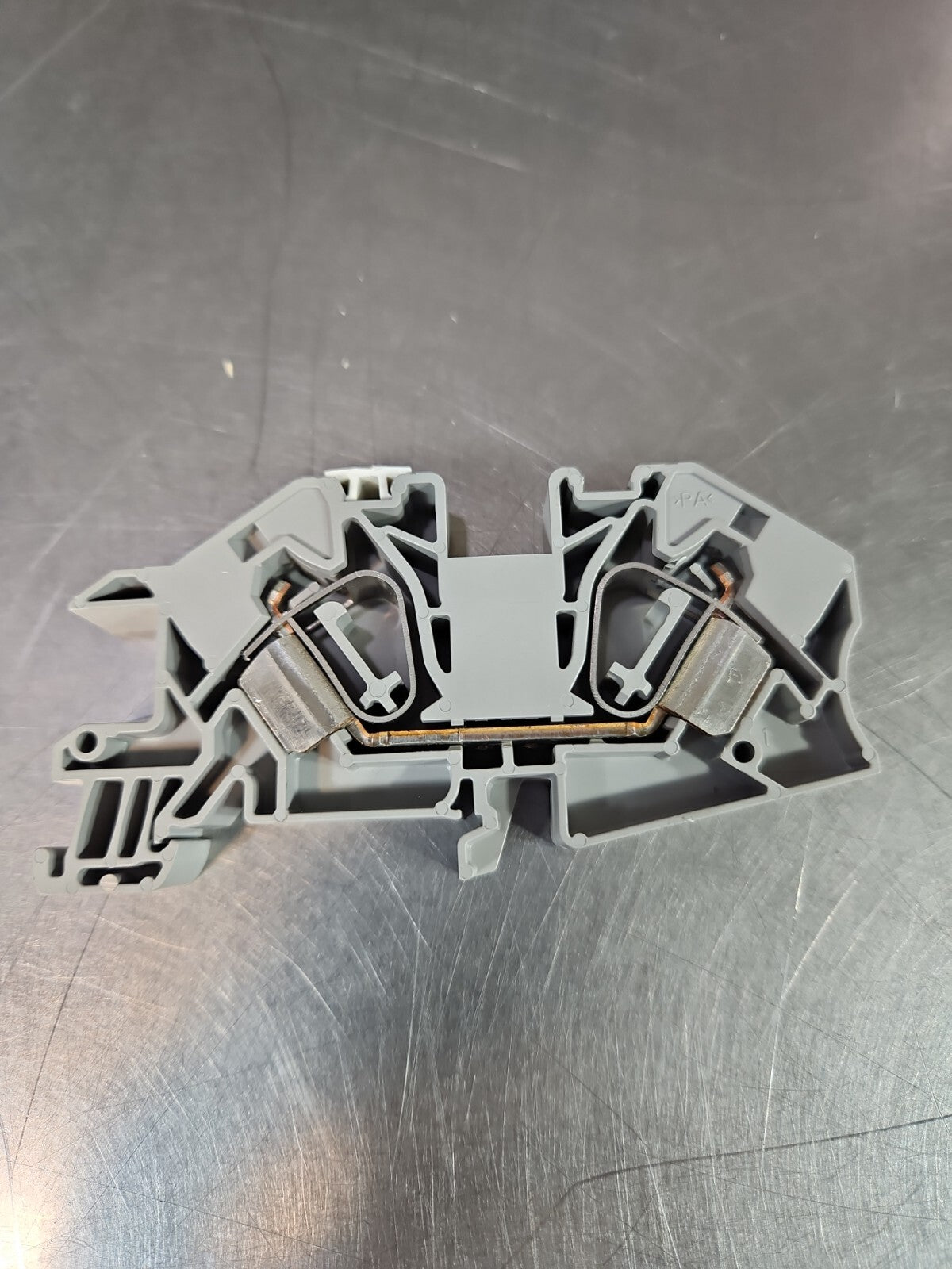 PHOENIX CONTACT IEC 60947-7-1 TERMINAL BLOCKS. 400V 16mm2. Loc 4A-6 ...