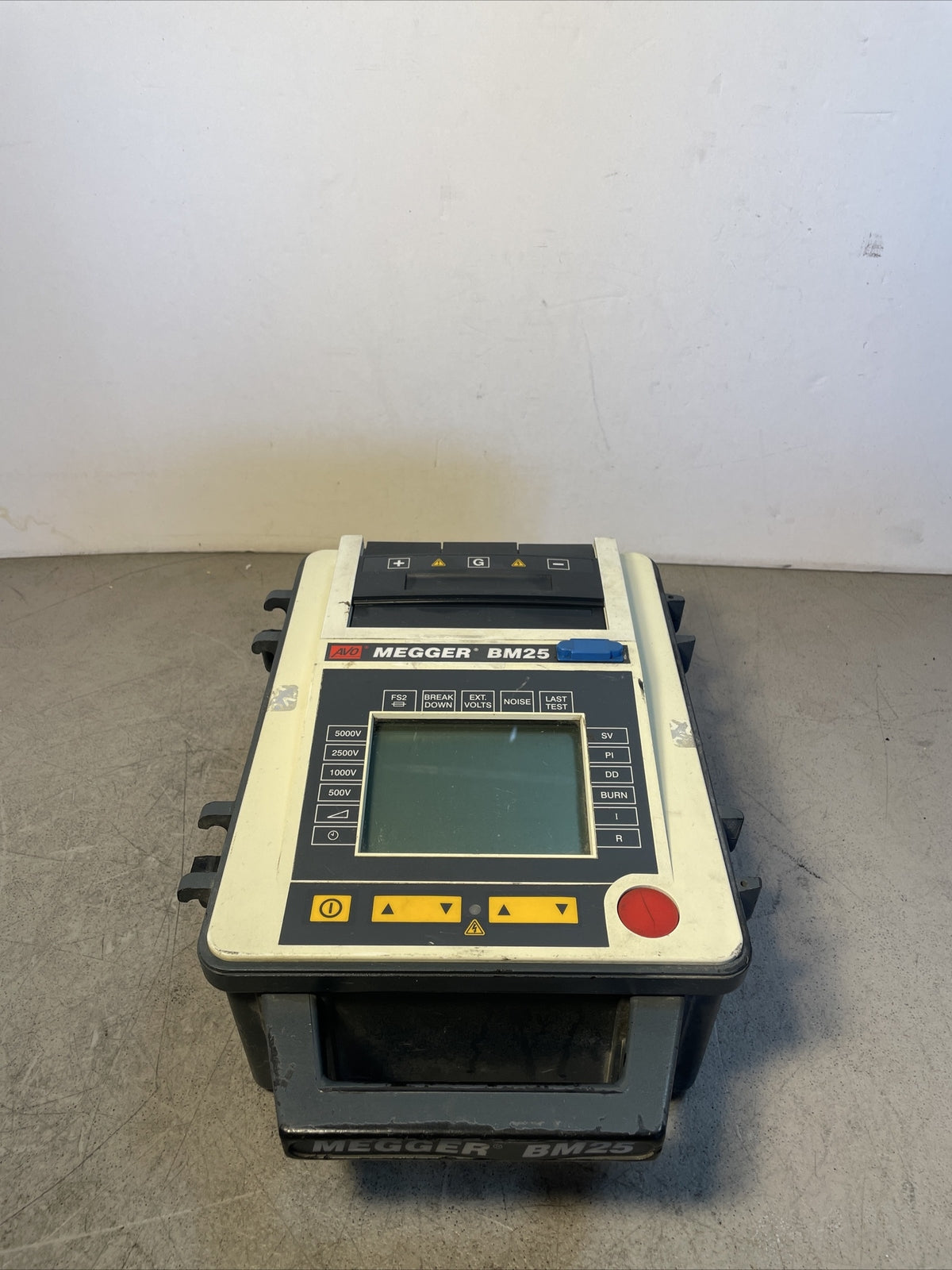 MEGGER BM25 Insulation Tester (BIN- 3.5.1) – Palmetto Automation Inc.