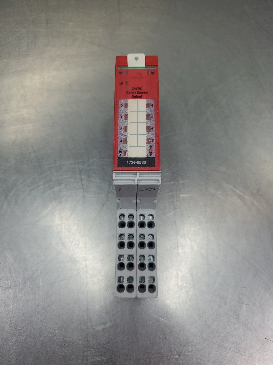 Allen Bradley 1734-OB8S/B Point I/O Safety Output Module. 3E-39 ...
