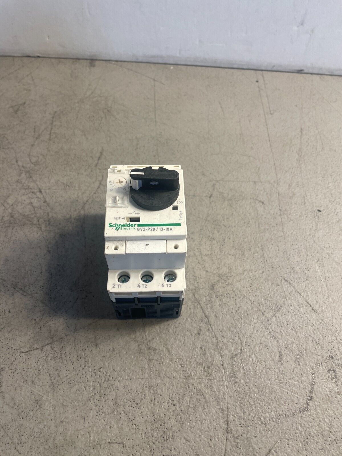 Schneider Electric GV2-P20 Thermal-magnetic 13-18A Motor Circuit Break ...