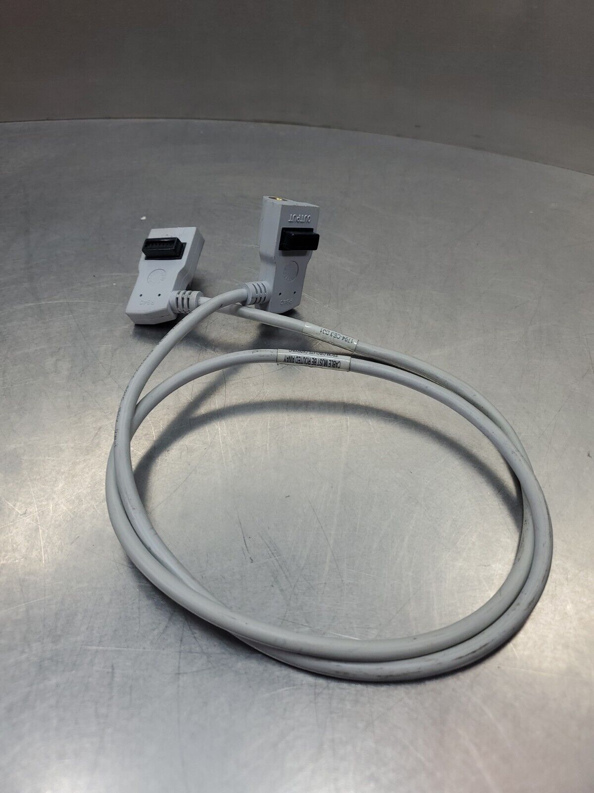 ALLEN-BRADLEY 1794-CE3 DO1 FLEX I/O INTERCONNECT 3FT EXTENDER CABLE. 3 ...