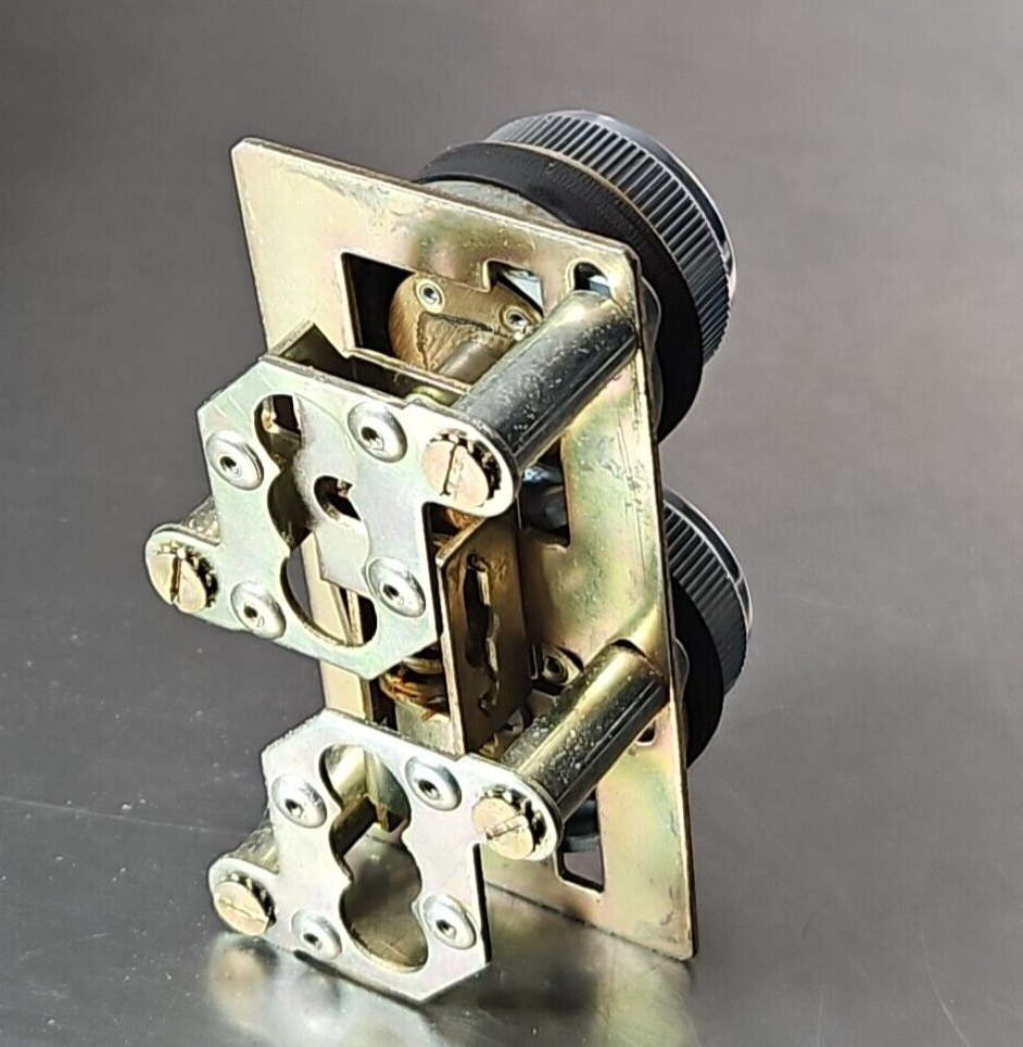 General Electric CR2940WM600A Push Button. Loc4C17 – Palmetto ...