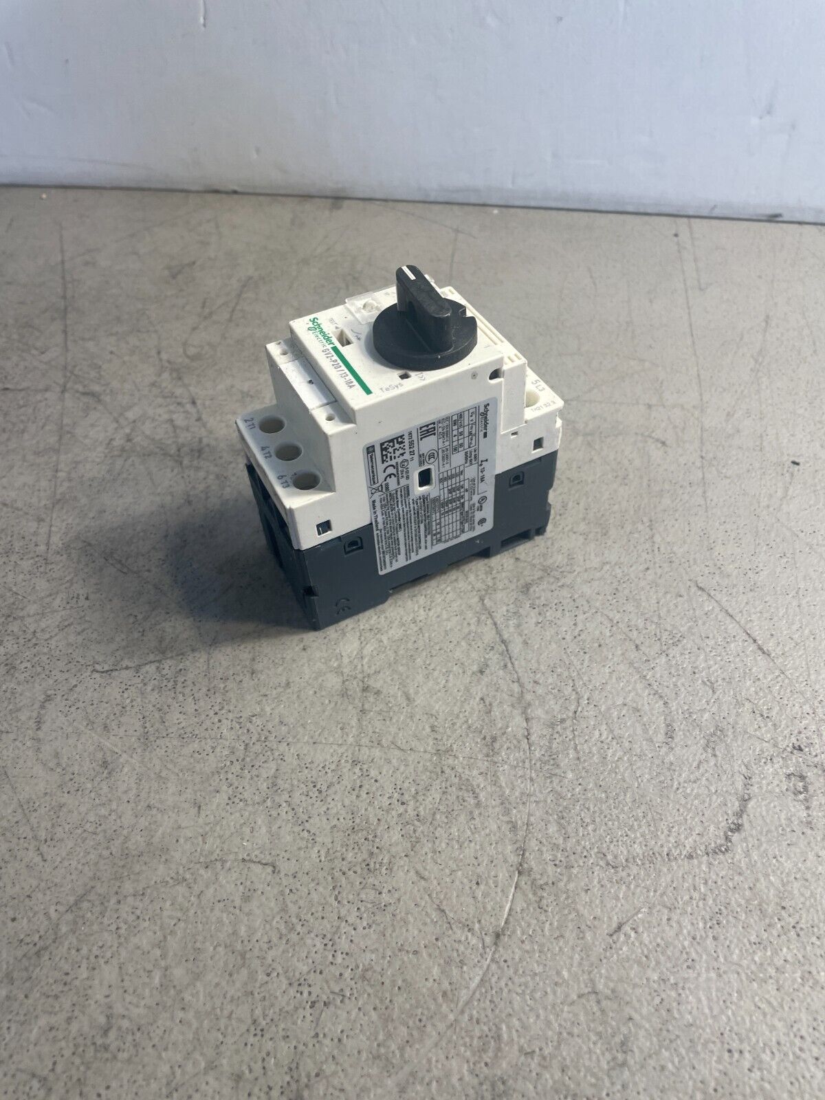 Schneider Electric GV2-P20 Thermal-magnetic 13-18A Motor Circuit Break ...