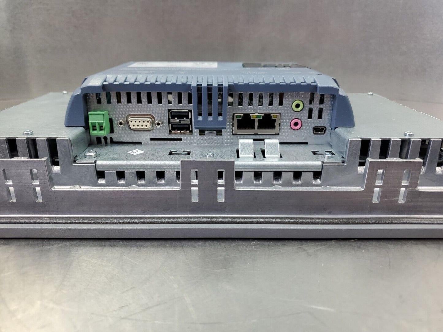 SIEMENS 6AV2 124-1JC01-0AX0 KP900 Comfort SIMATIC HMI Panel. 2C ...