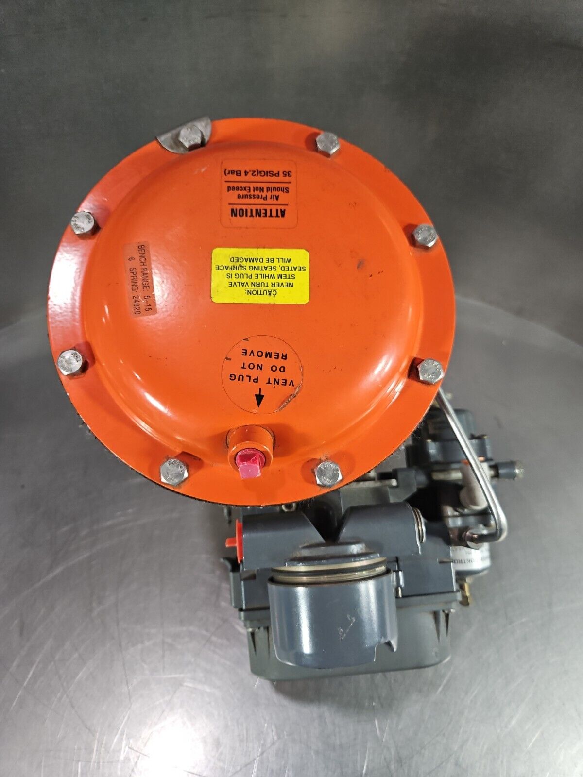 Fisher FIELDVUE DVC6010 Valve Positioner with 32-24588C. Loc 6E ...