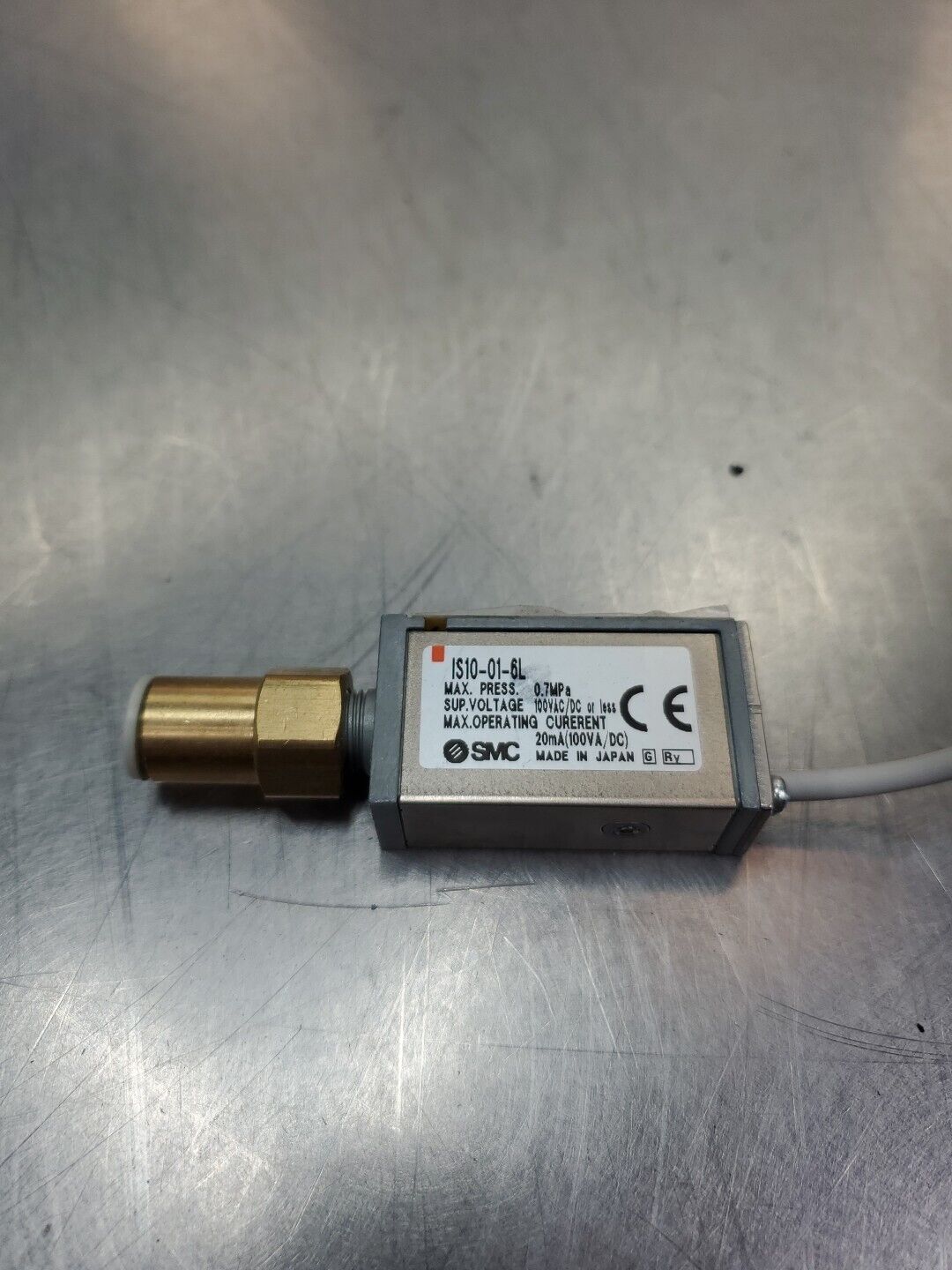 SMC IS10-01-6L Pneumatic Pressure Switch, 0.7Mpa. 6E-13 – Palmetto Automation Inc.