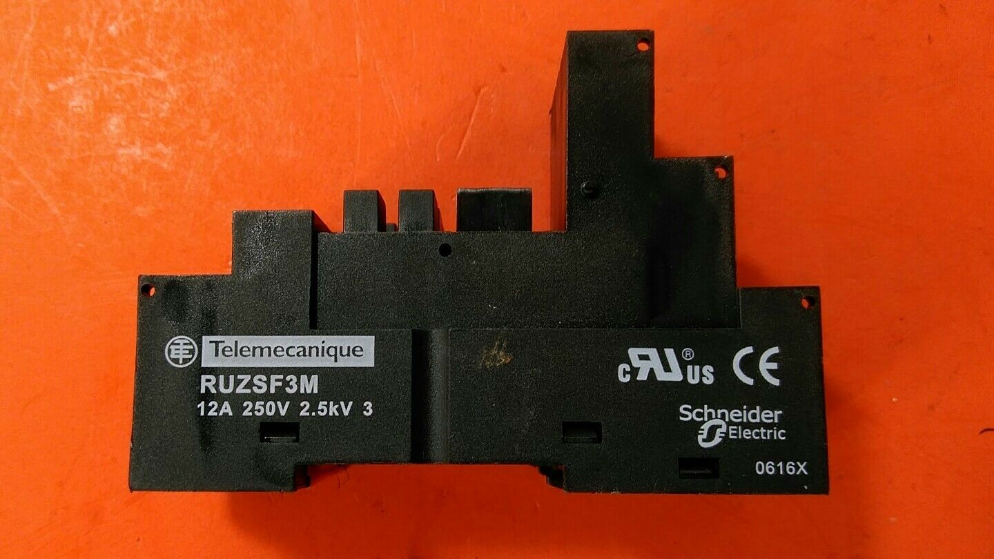 Telemecanique RUZSF3M Relay sockwt DIN RAIL12A 250V 2.5kV. 4A ...