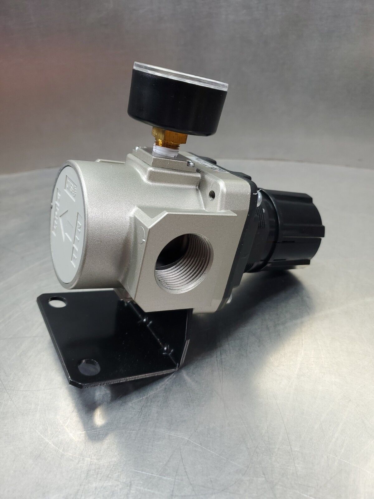 SMC AR60-N10-Z Set Press 7-125 PSI REGULATOR Module w/MOUNTING RAIL. 6 ...