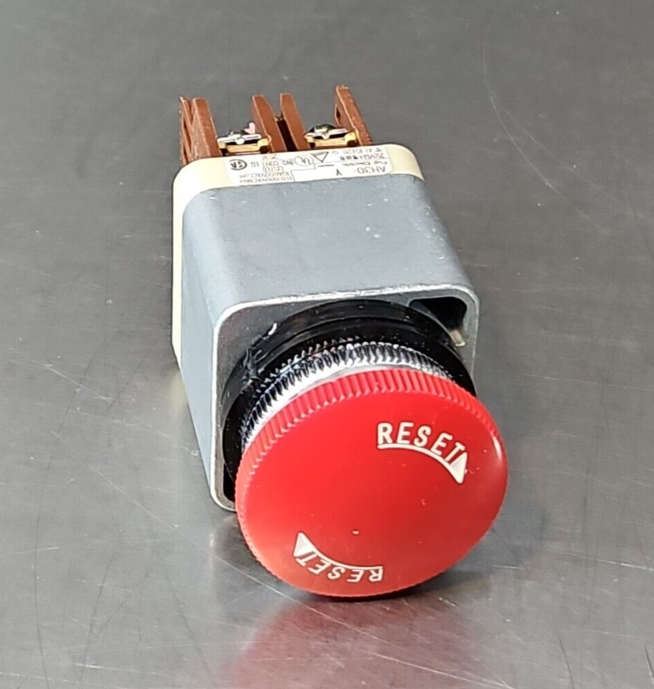 Fuji Electric AH30-VR11 Command Switch. Loc4B-25 – Palmetto Automation Inc.