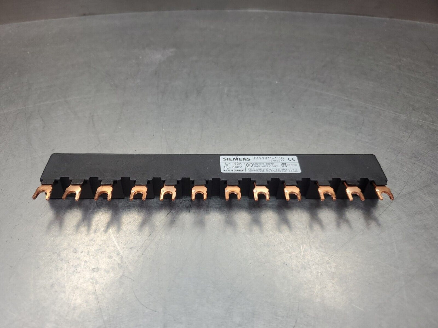 Siemens 3RV1915-1CB 63A 690V Busbar Feeder Module. 4C-1 – Palmetto ...