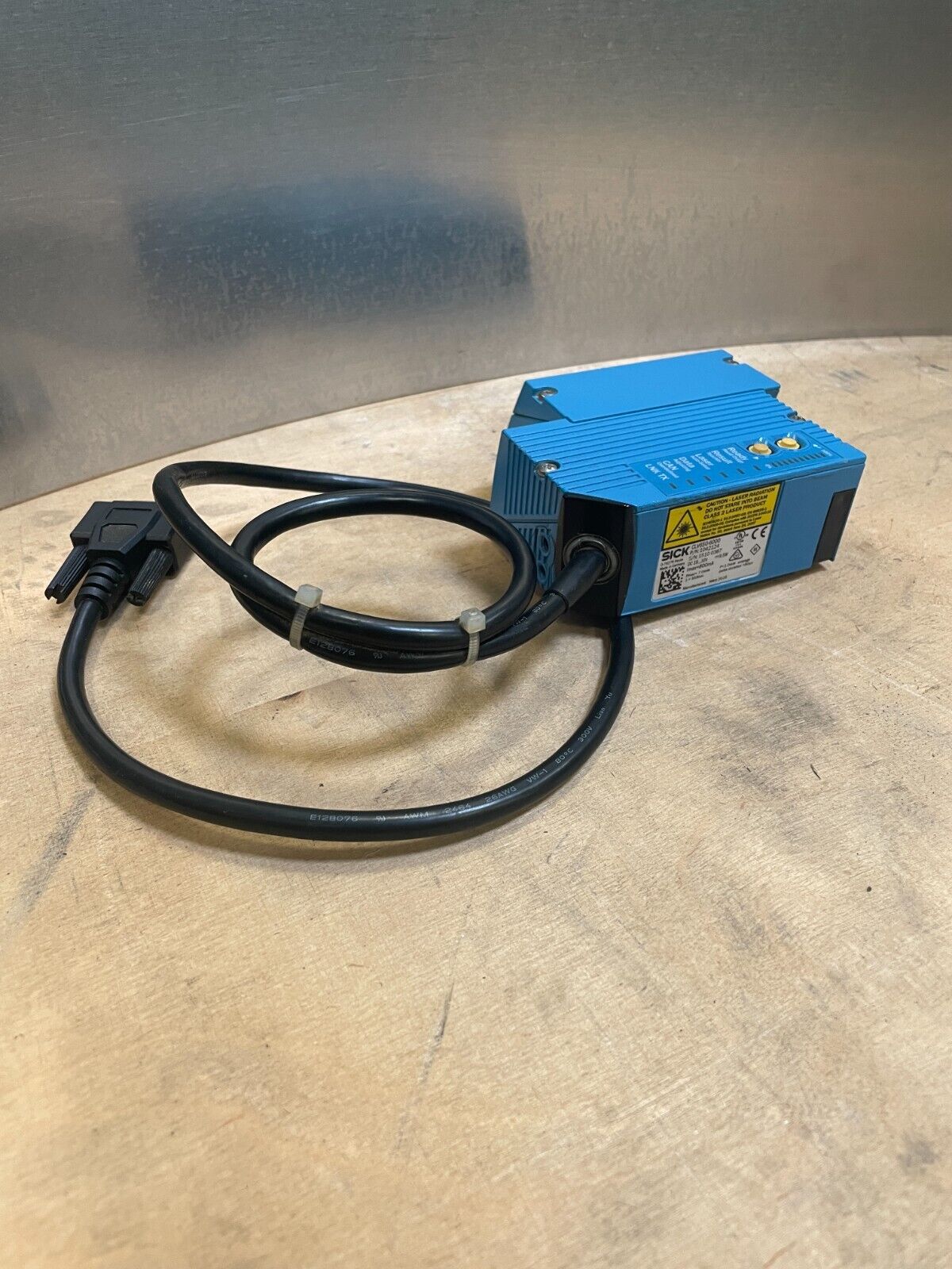 Sick CLV650-6000 1042124 Blue Portable 9.5W 800mA Barcode Scanner Sens ...