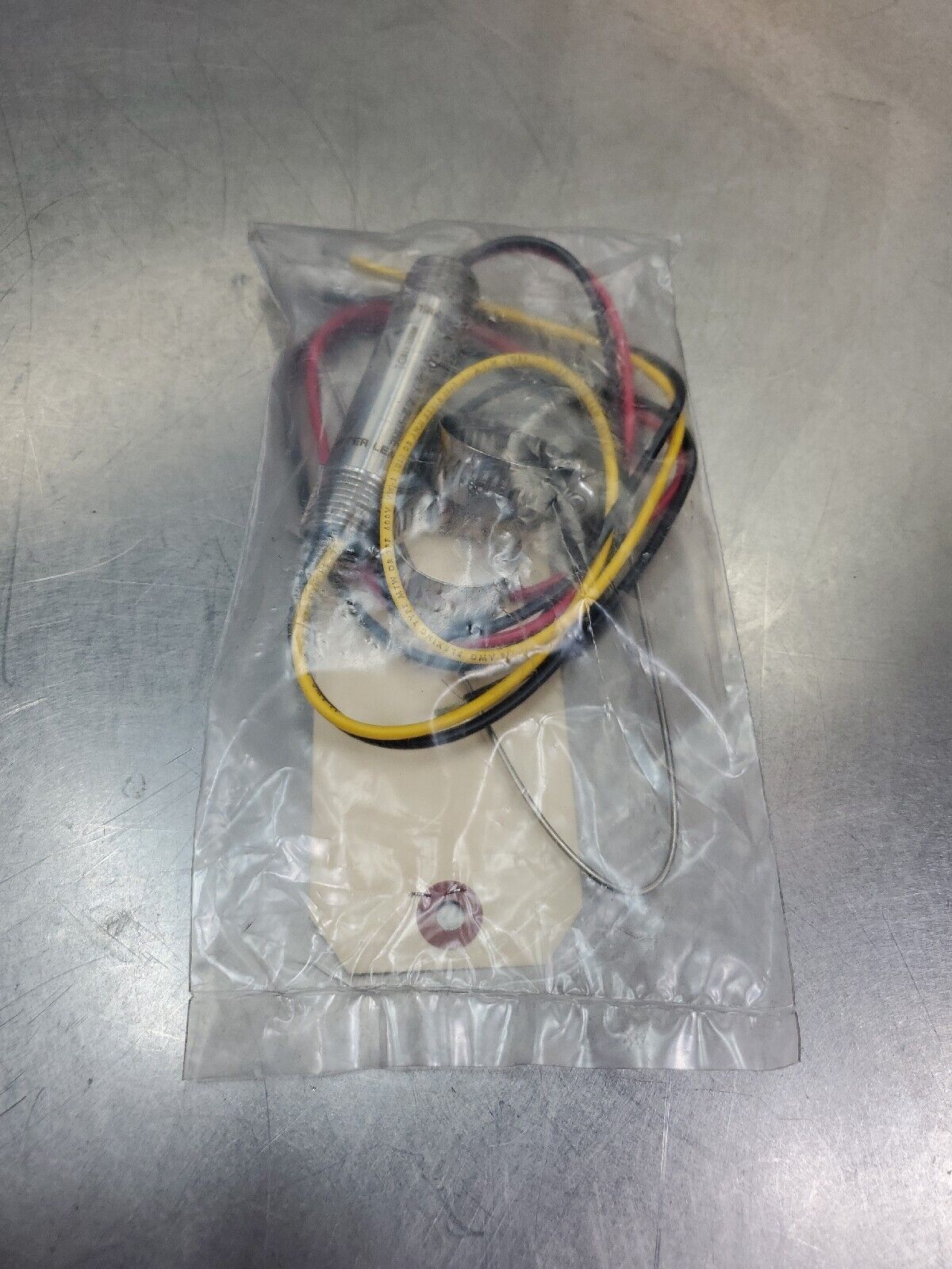 Rosemount Analytical Inc. 470D1 45VDC/4-20MA Transient Surge Protector ...